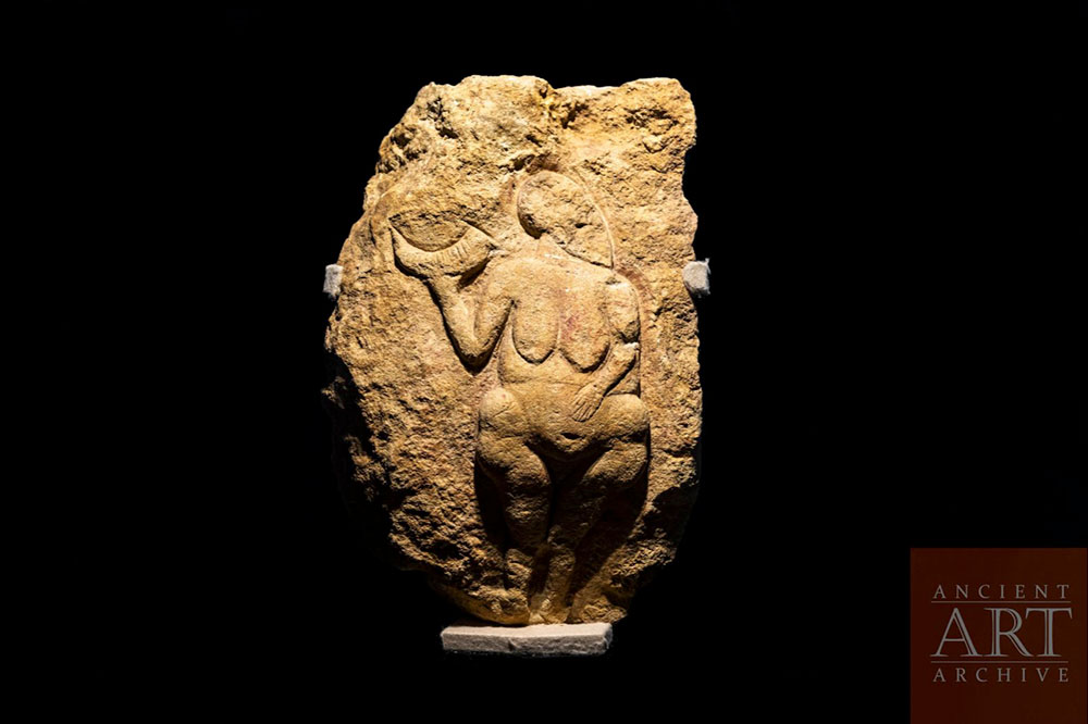 The Venus Of Laussel In The Mus e D Aquitaine France Ancient Art Archive